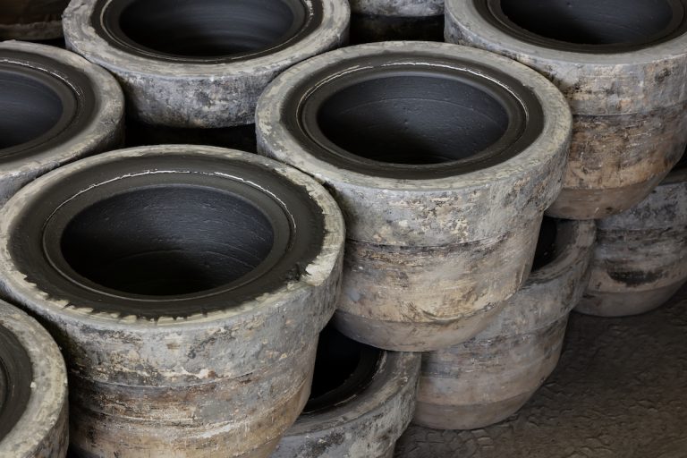 Domani pottery for a Summer vibe - vosgesparis