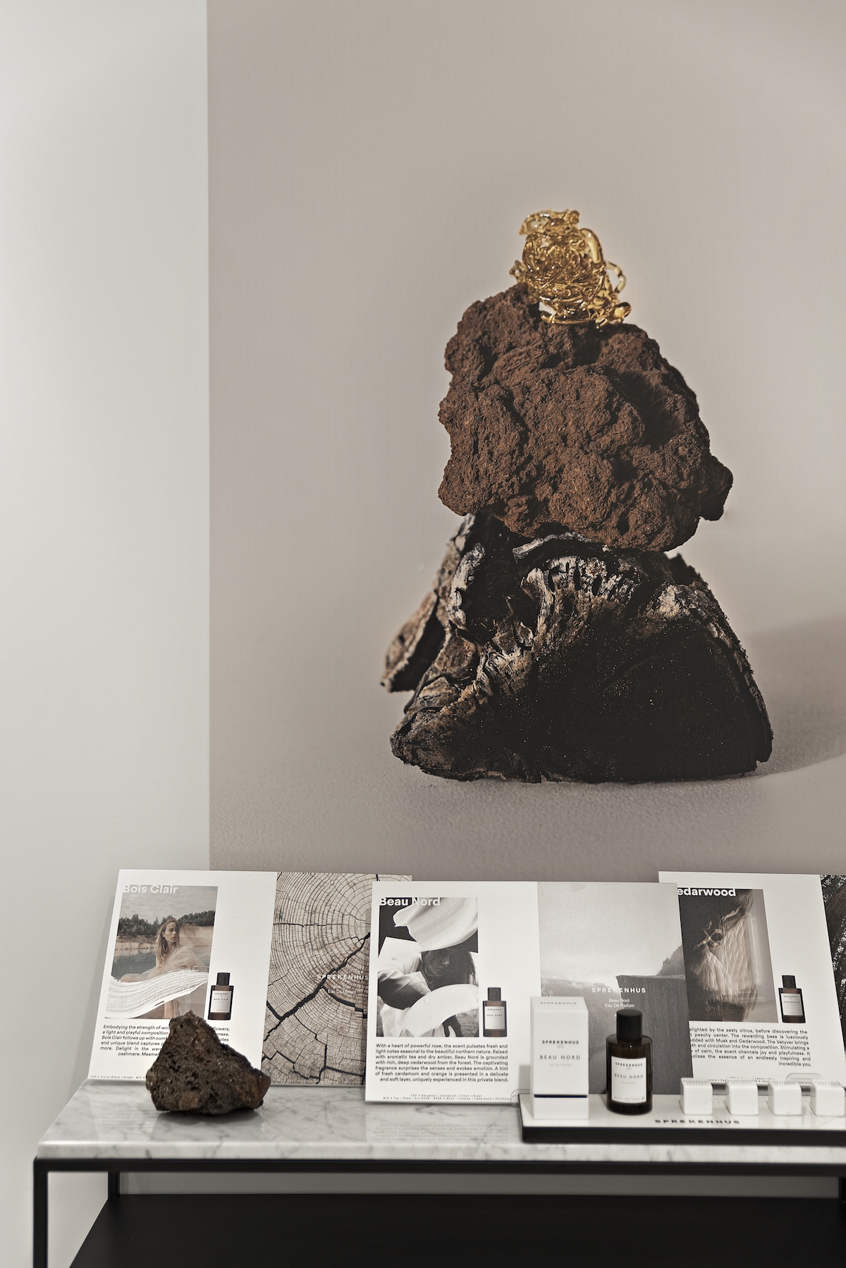 Scent through Art by Kaja Dahl for Sprekenhus - vosgesparis